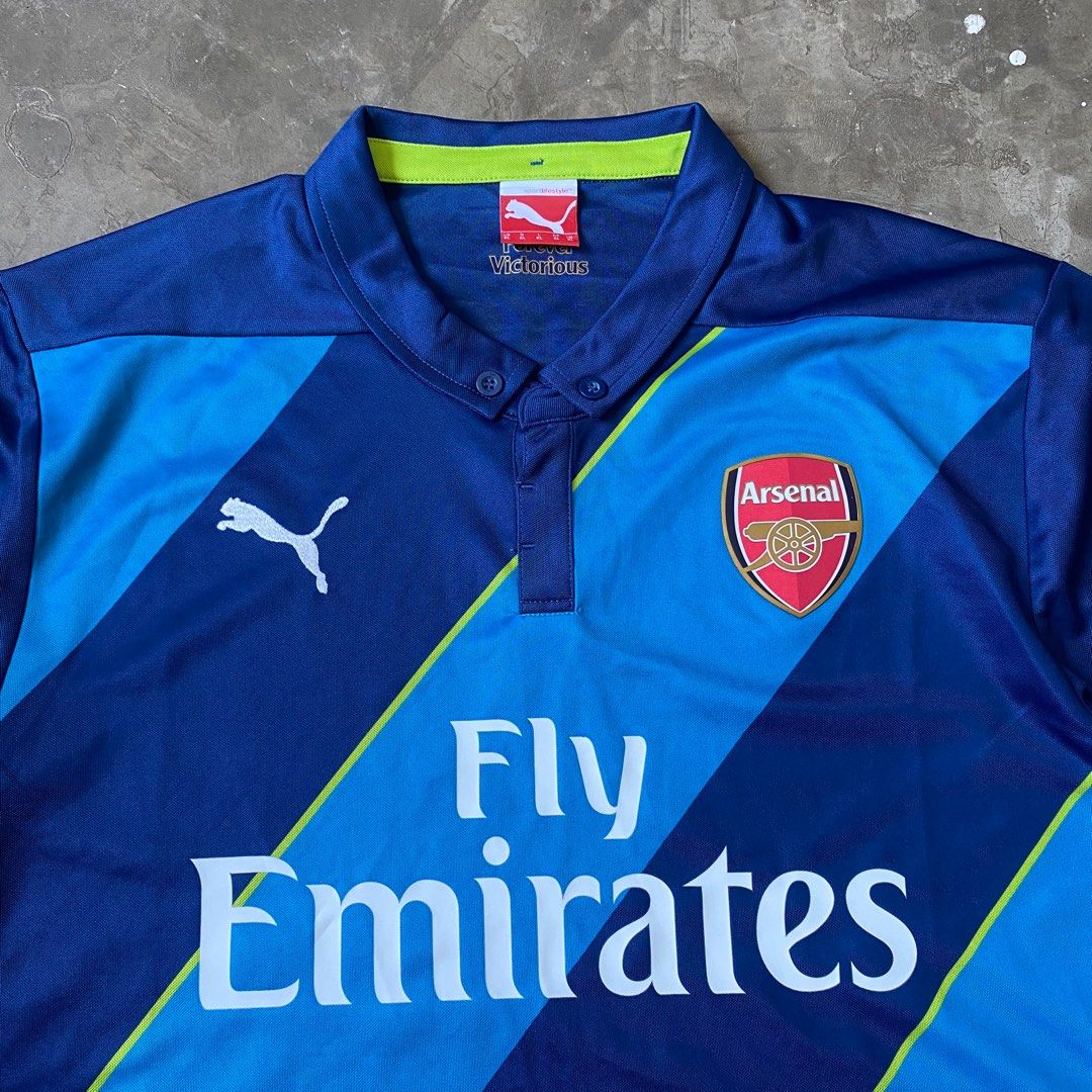 Puma Arsenal Fly Emirates Football Kit on Carousell