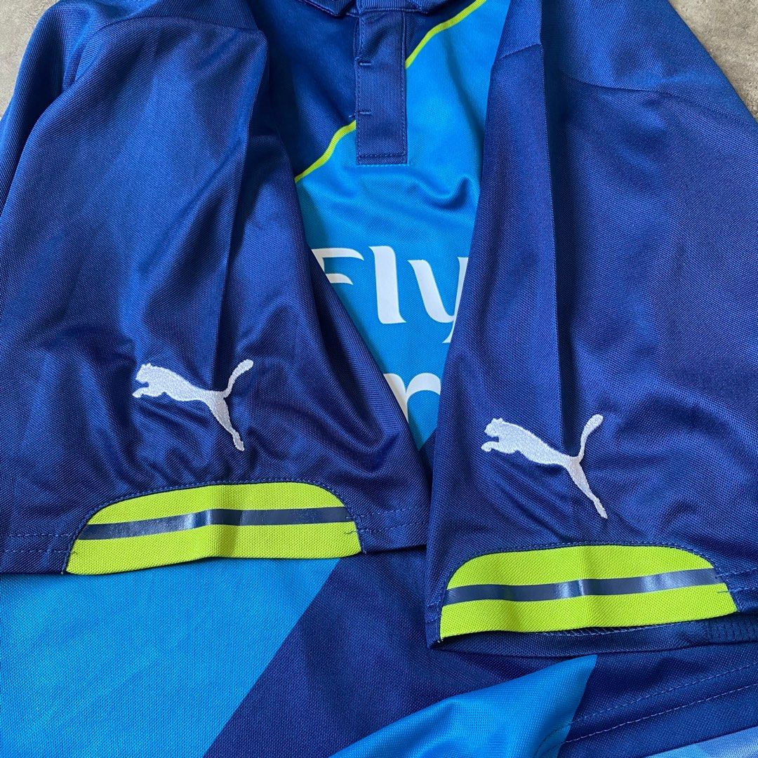 Puma Arsenal Fly Emirates Football Kit on Carousell