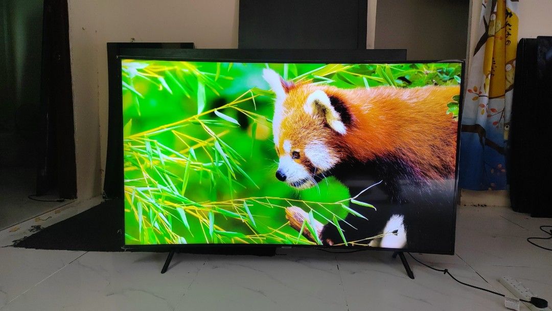 Qled Samsung 65 inchi 4k smart led new condition, TV & Home Appliances ...