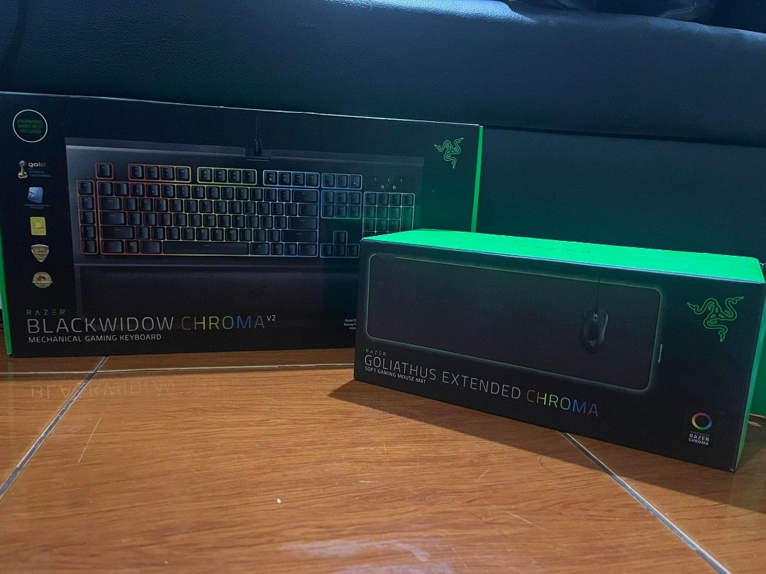 Razer Blackwidow Chroma v2 Mechanical Gaming Keyboard with Razer ...