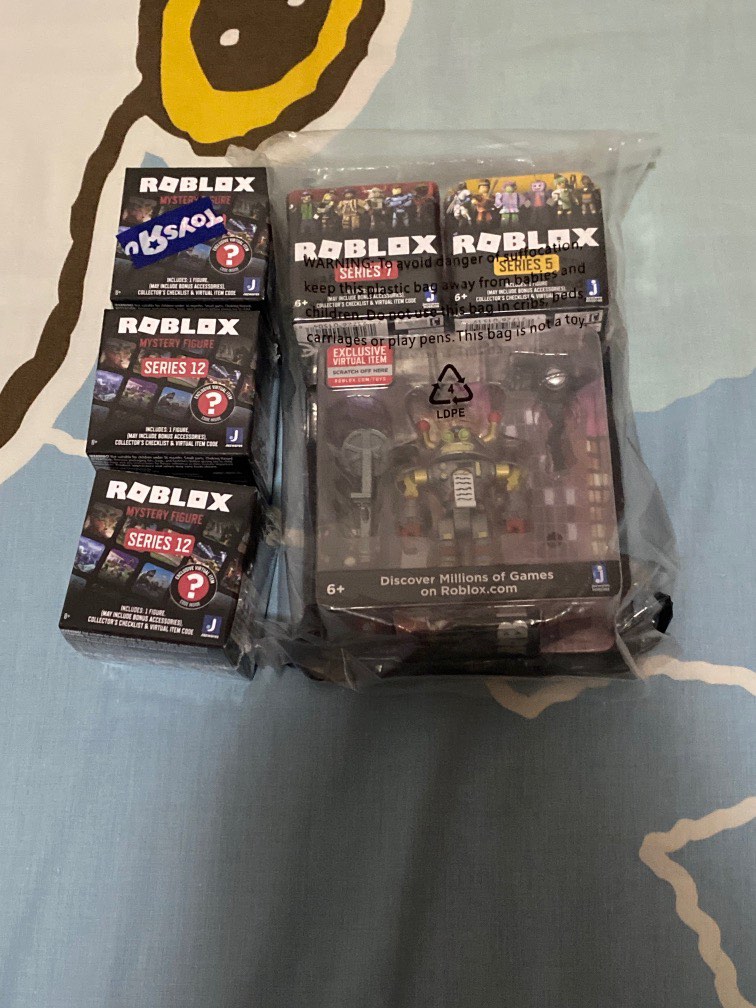 Roblox Mystery Figures Series (5 ,7 and 12), 興趣及遊戲, 收藏品及紀念品, 古董收藏 ...
