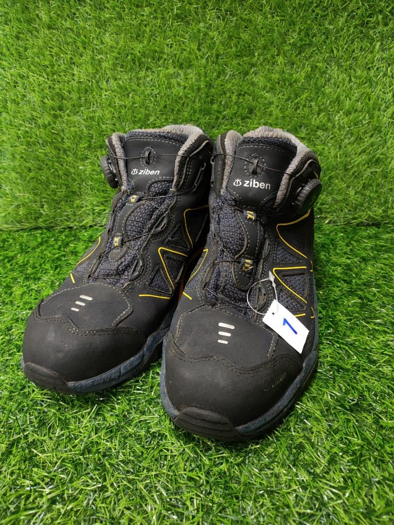 SAFETY SHOE ZIBEN 7UK, Men's Fashion, Footwear, Boots on Carousell