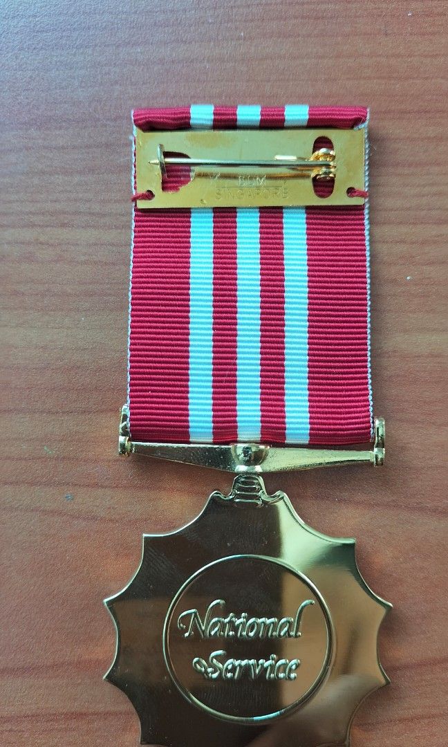 SINGAPORE ARMED FORCES NATIONAL SERVICE MEDAL, Hobbies & Toys ...