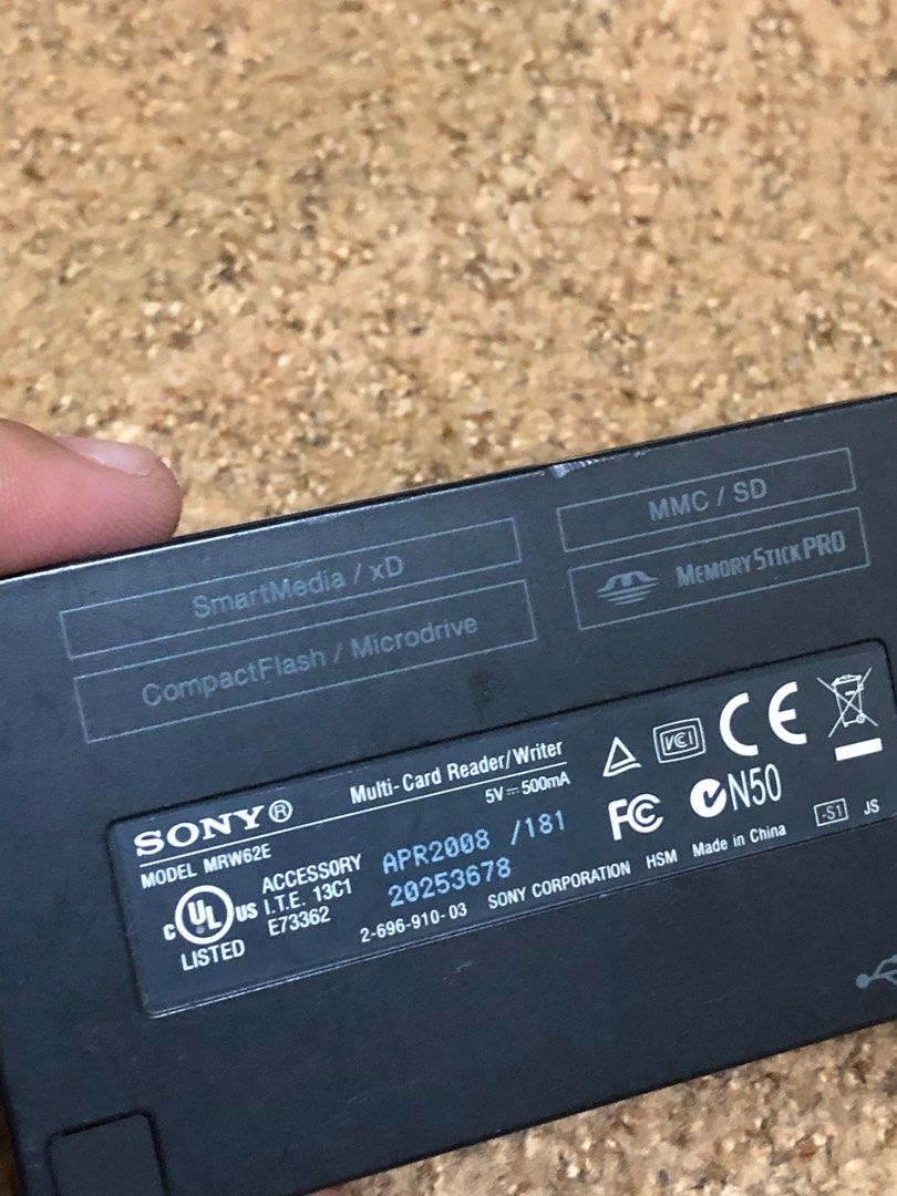 Sony multi card reader and writer model MRW62E, Computers & Tech, Parts ...
