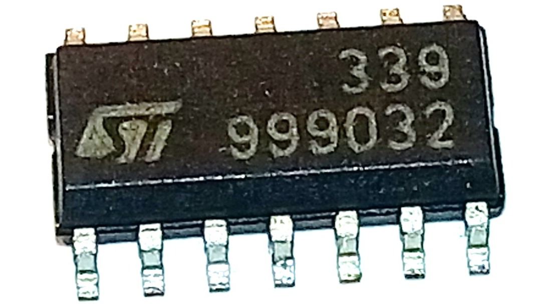 ST339 全新SMD貼片 電源功率比較器芯片, 電腦及科技產品, 電腦周邊產品, 電腦周邊產品在旋轉拍賣