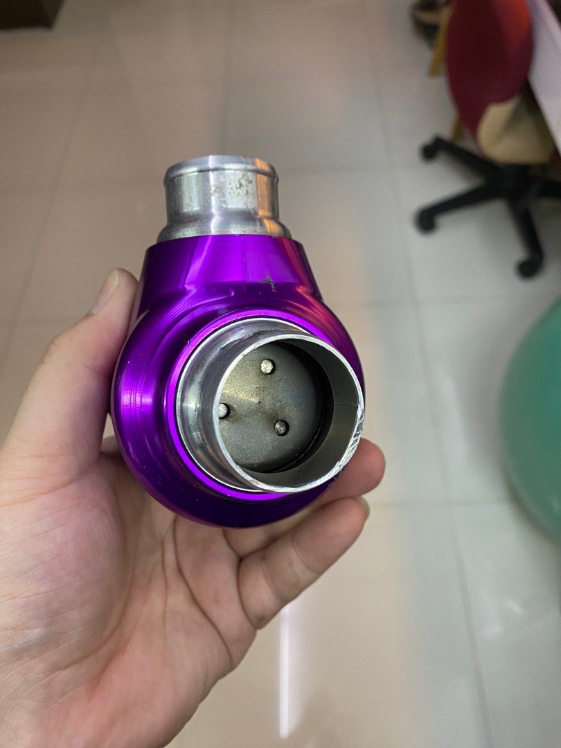 Tial QJR blow off valve, Car Accessories, Accessories on Carousell