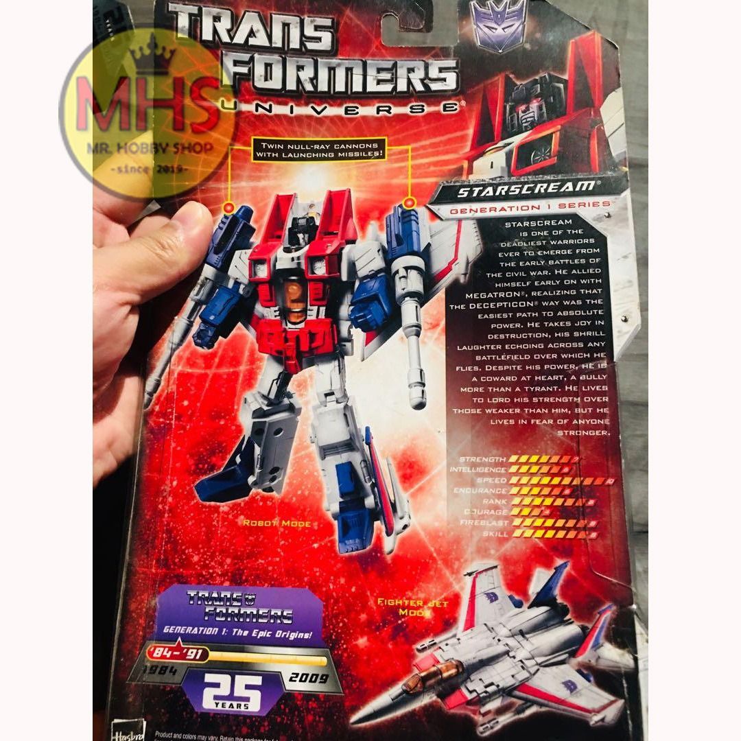 Transformers Universe Generation 1 Series Starscream Deluxe Action ...