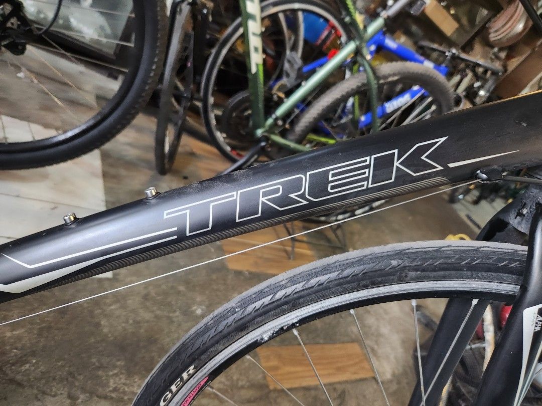 Trek 7.3FX Hybrid 700c, Sports Equipment, Bicycles & Parts, Bicycles on ...