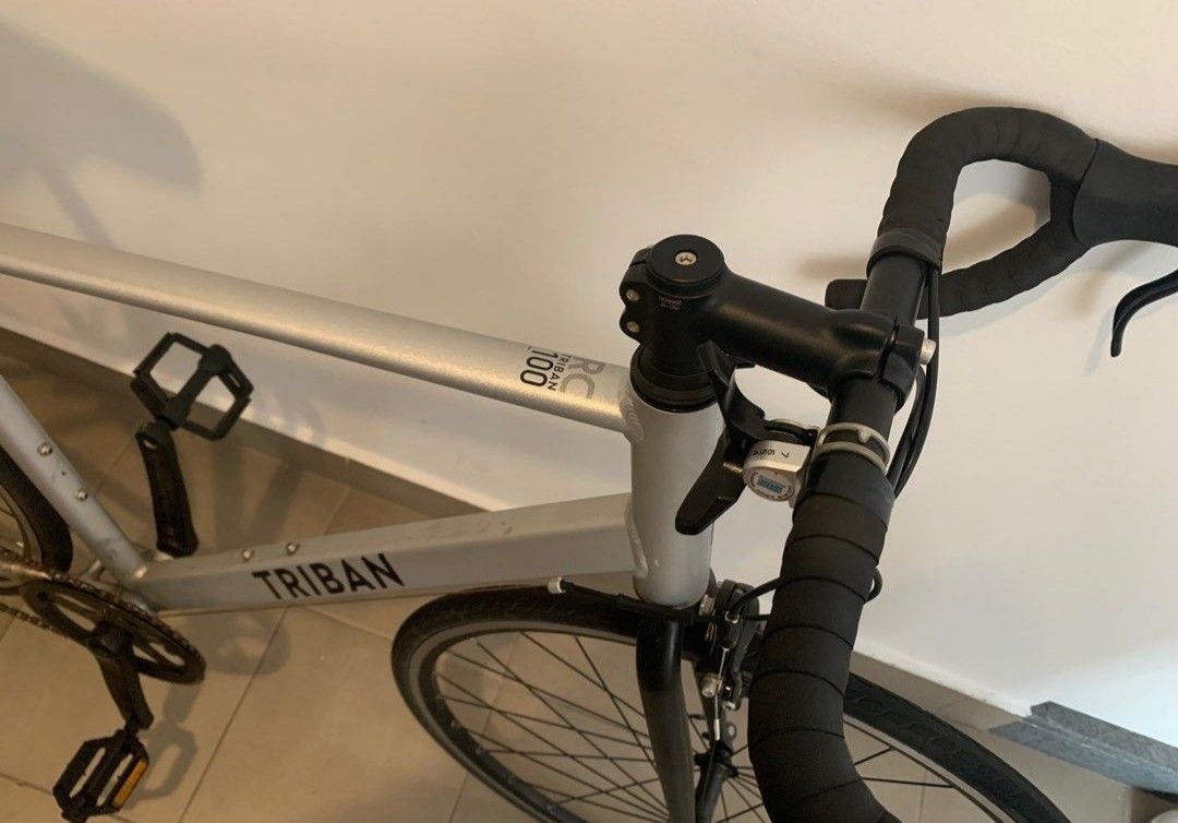 Triban RC100 L size frame, Sports Equipment, Bicycles & Parts, Bicycles ...