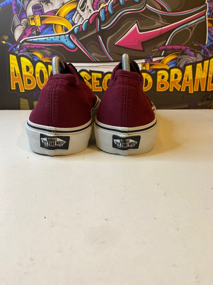 Vans Port Royal Red Maroon, Fesyen Pria, Sepatu , Sneakers di Carousell