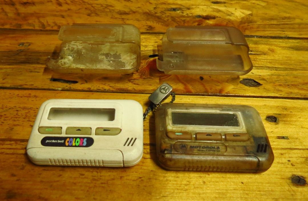 Vintage Mobile Phones Pager, Mobile Phones & Gadgets, Mobile Phones ...