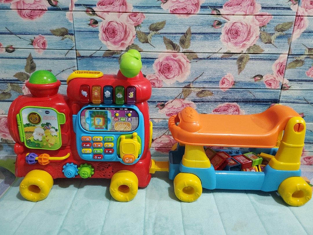 VTECH Push and Ride Alphabet Train, Babies & Kids, Infant Playtime on ...