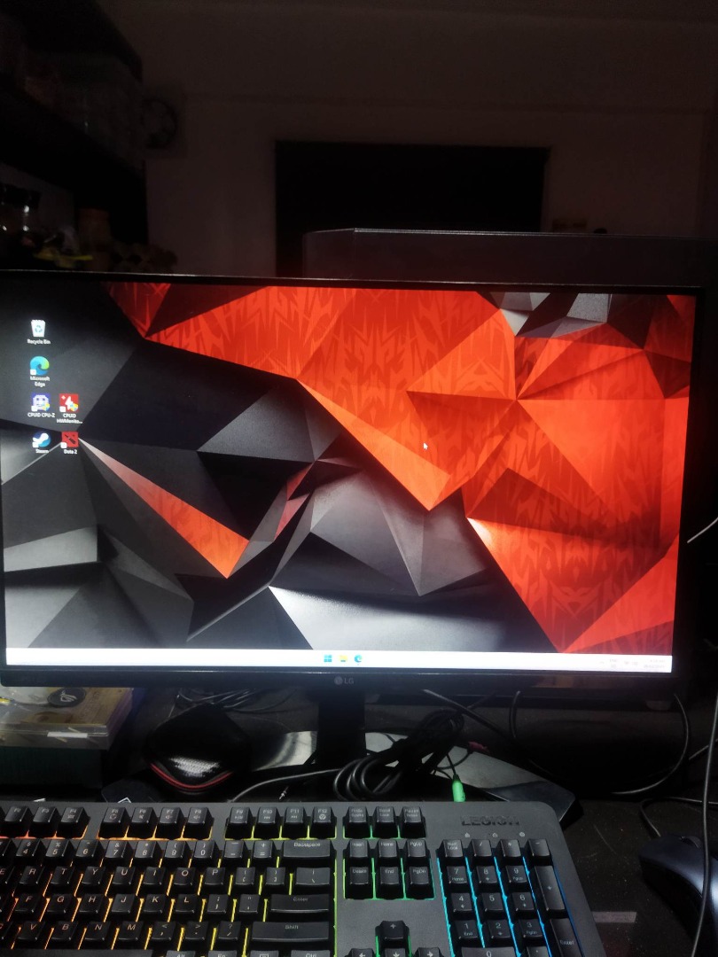 1070ti Gaming with Monitor / Wireless Keybs and Mouse, Computers & Tech ...