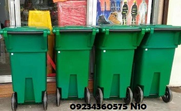 150L Rolling bin with wheels on Carousell