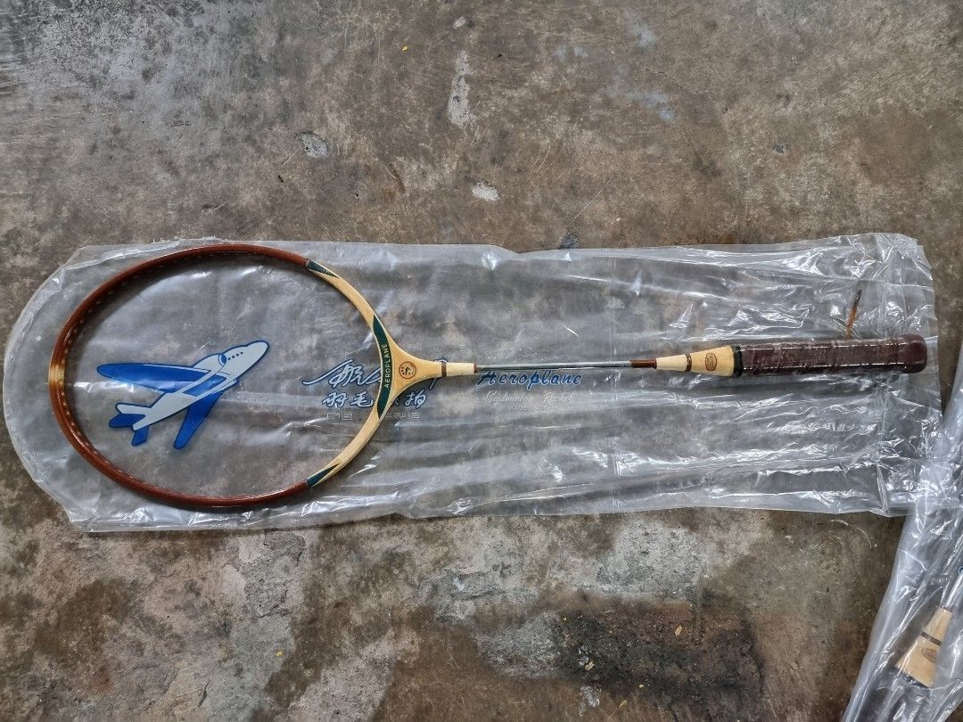 1970s NOS Vintage AEROPLANE Wooden Racquet Raket Kayu Badminton Rare ...