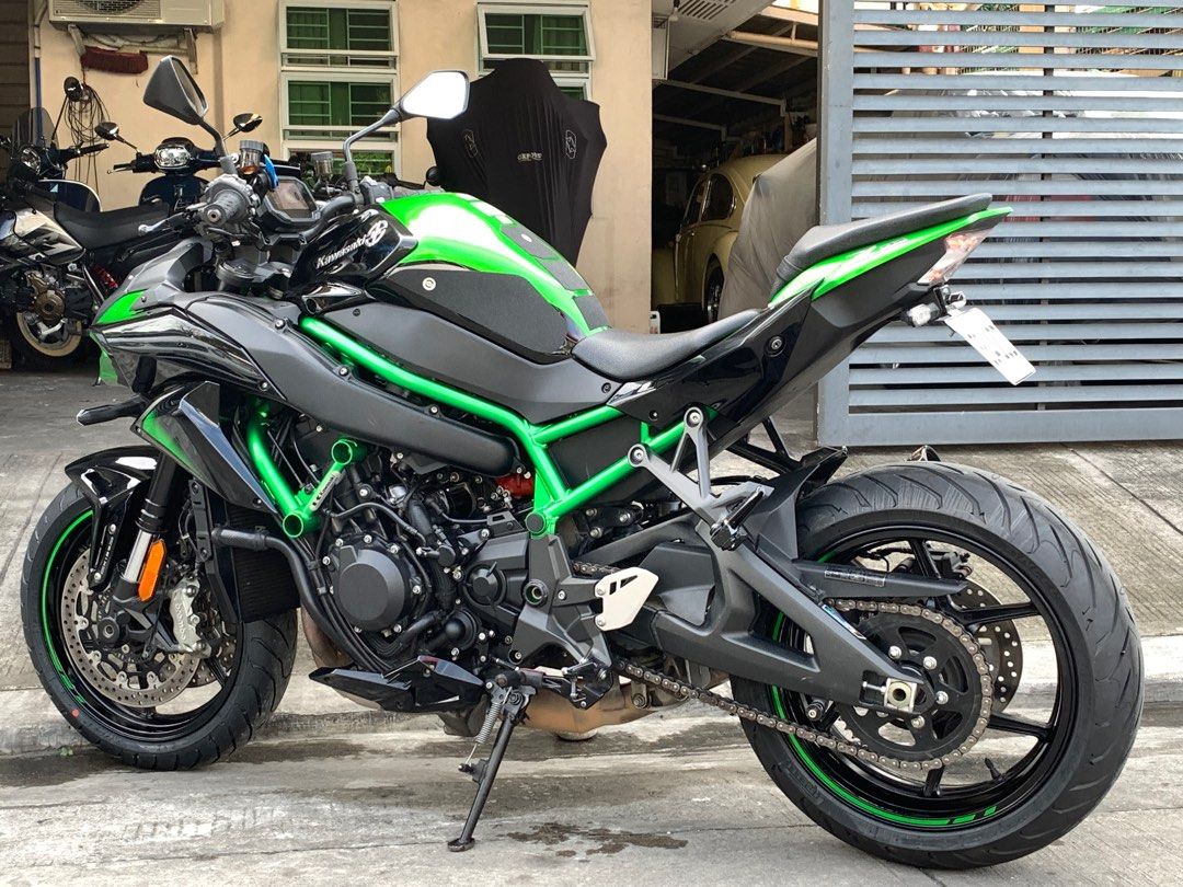 2021 Kawasaki ZH2, Motorbikes, Motorbikes for Sale on Carousell