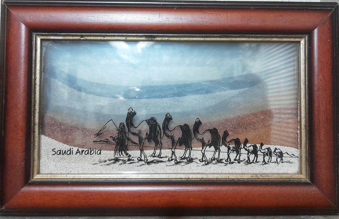 7 sands of saudi arabia display, Hobbies & Toys, Memorabilia ...