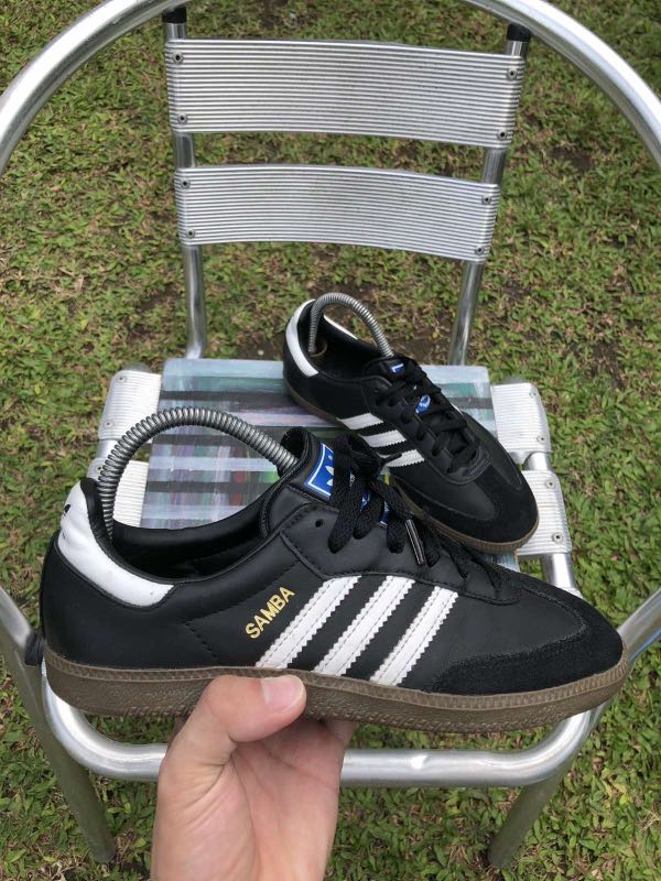 Adidas samba OG, Women's Fashion, Footwear, Sneakers on Carousell