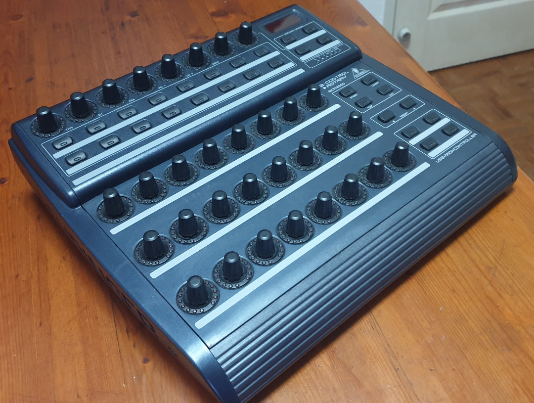 Behringer B-Control Rotary BCR2000 MIDI Controller, Hobbies & Toys ...