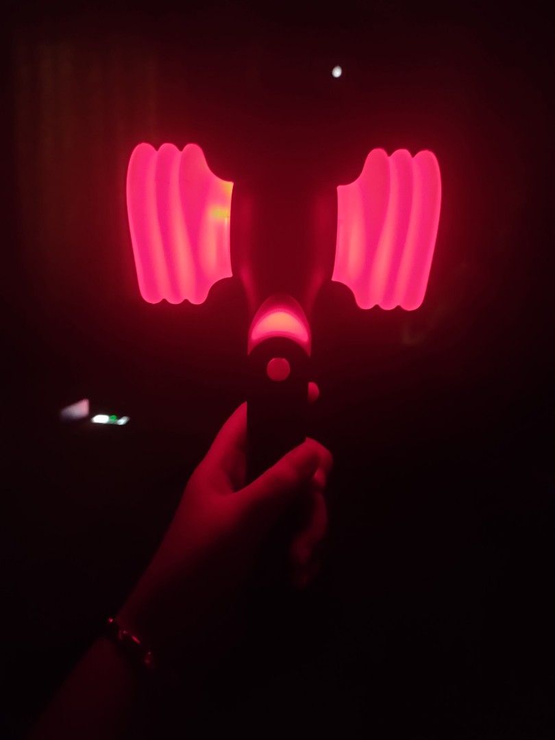 Blackpink Official Lightstick V2, Hobbies & Toys, Memorabilia ...
