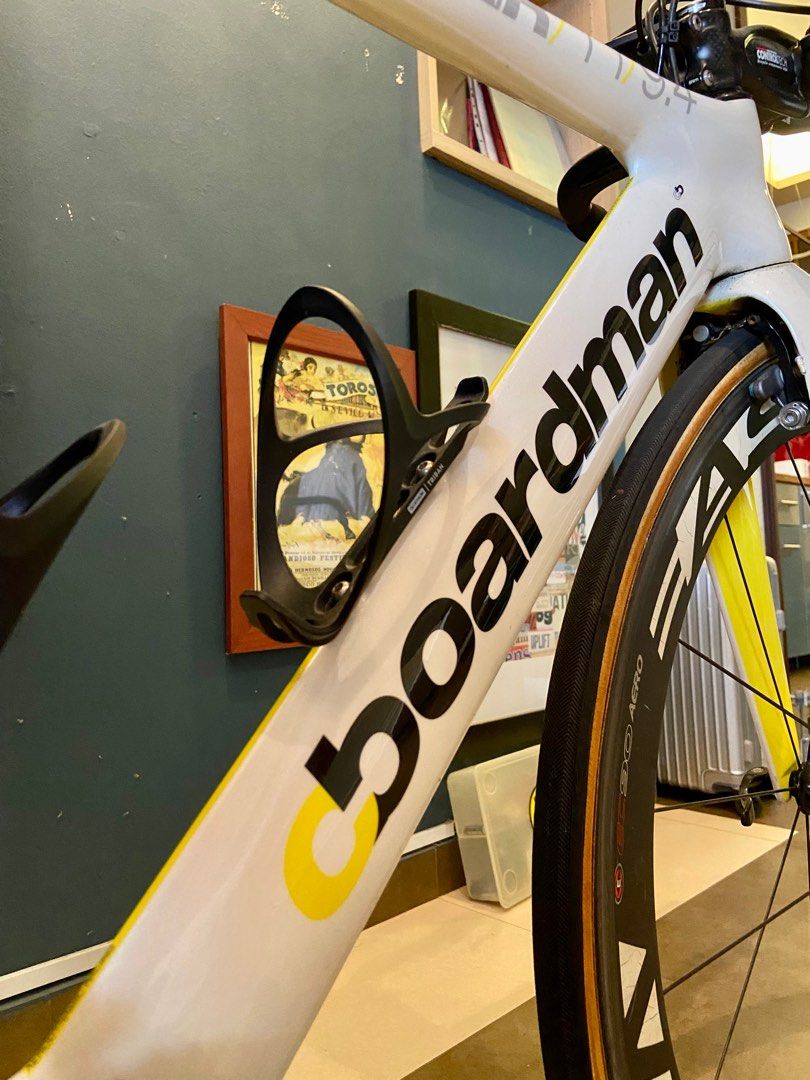 Games & Experiences - VR World