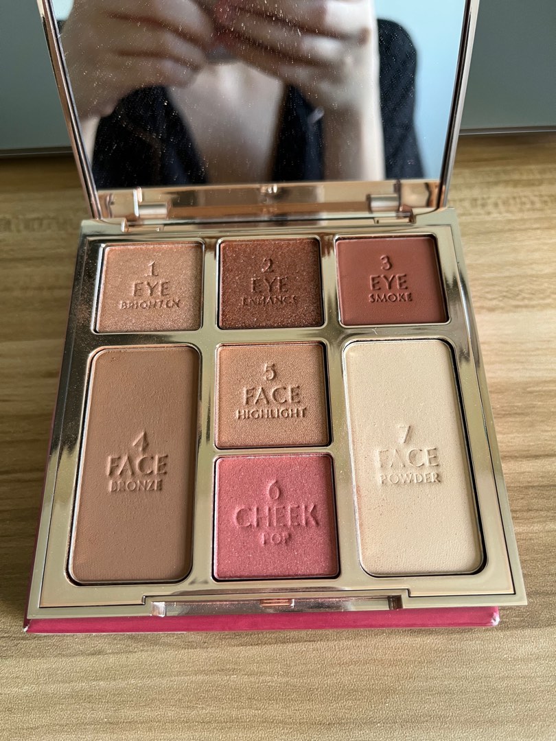 Charlotte Tilbury Instant Look of Love Palette, Beauty & Personal Care ...