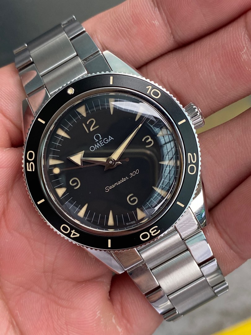 Omega Seamaster 300 heritage black, Luxury, Watches on Carousell