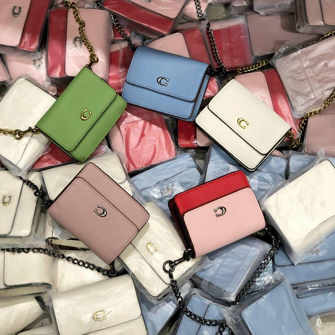 Coach Half Flap Card Case Crossbody, Women's Fashion, Bags & Wallets ...