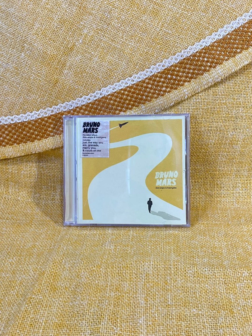 Doo-Woops & Hooligans - Bruno Mars on Carousell