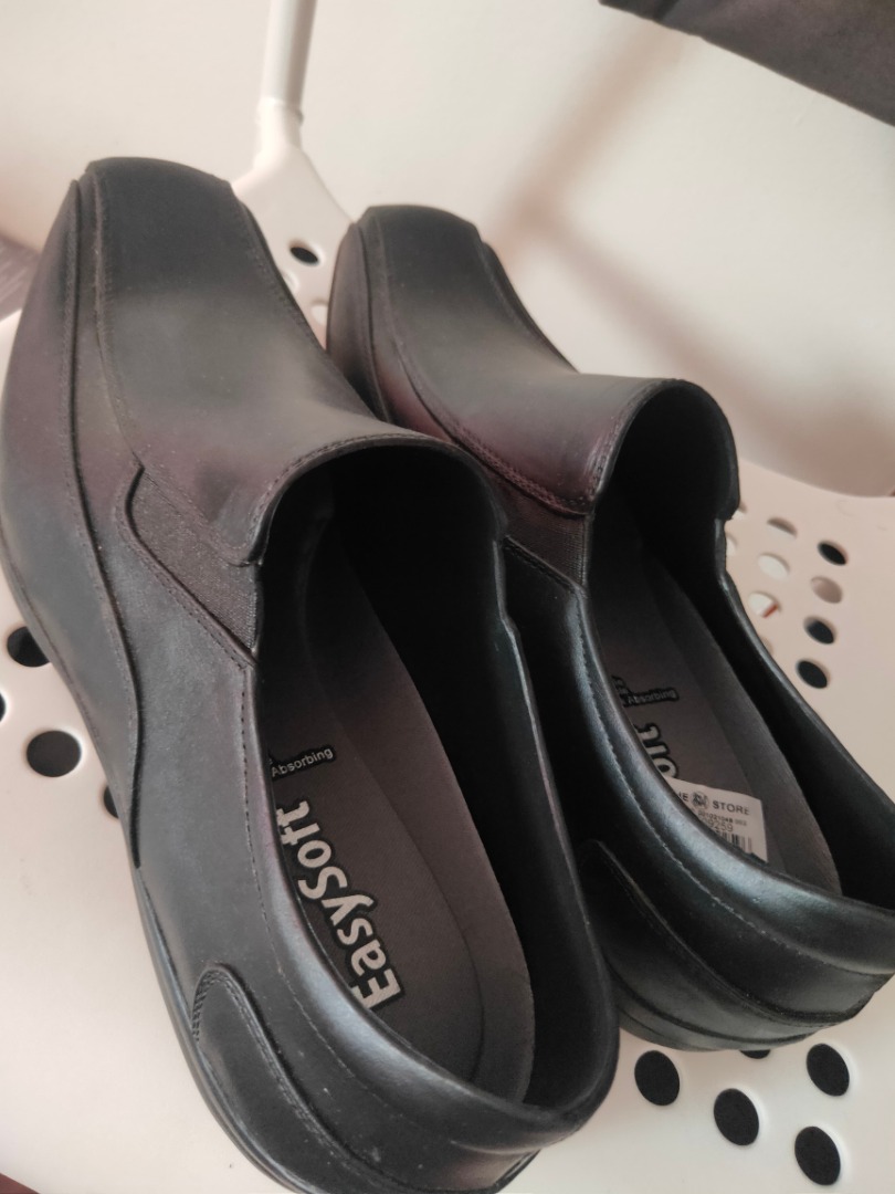 EasySoft Shoes on Carousell