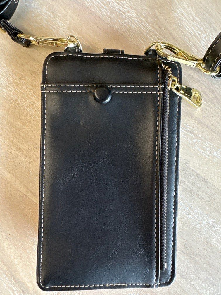 Handphone + wallet cross body bag, Women's Fashion, Bags & Wallets ...