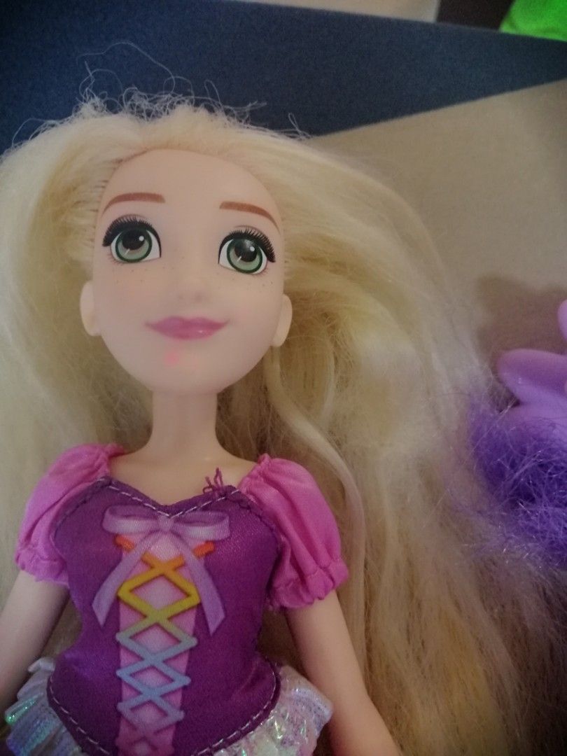 Hasbro Rapunzel and pony, Hobbies & Toys, Toys & Games on Carousell