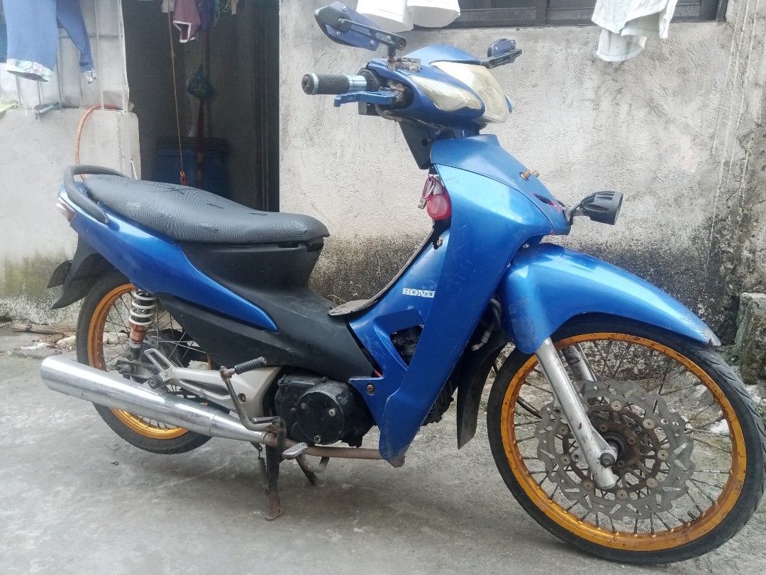 Honda Wave 100 on Carousell