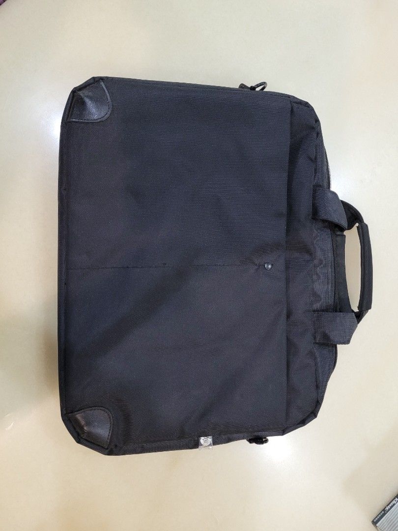 HP laptop bag, Computers & Tech, Parts & Accessories, Laptop Bags ...