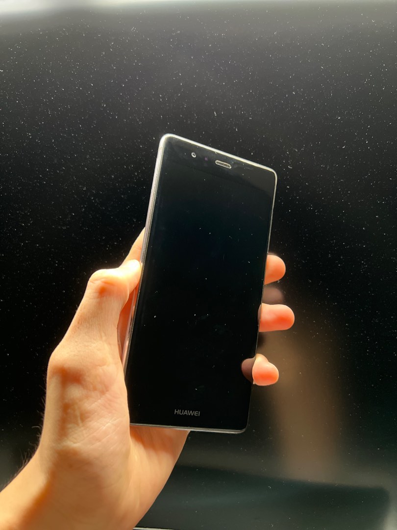 Hwawei P9 phone (cant factory reset/ battery issues), Mobile Phones ...