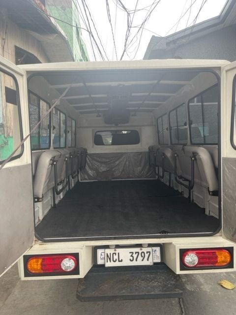 Hyundai H100 Shuttle van 2.5 GL Manual on Carousell