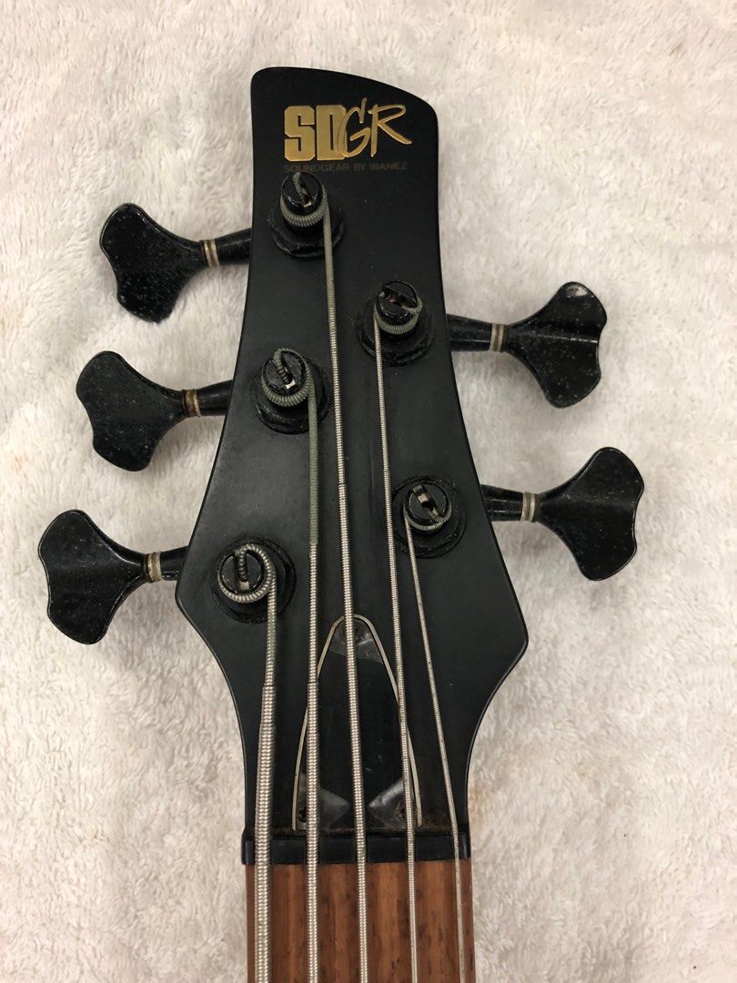 Ibanez SDGR 5 string bass electric guitar, Hobbies & Toys, Music ...