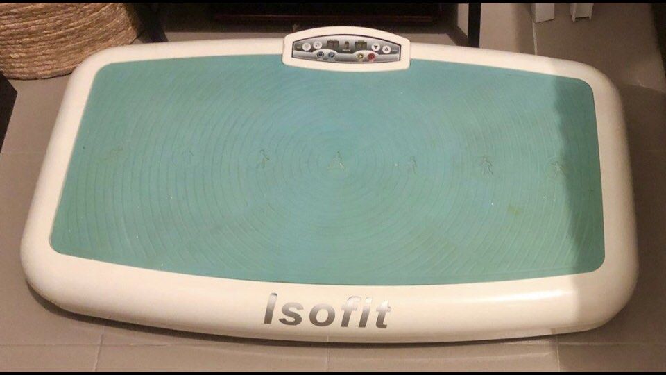 Isofit Vibration Platform, Sports Equipment, Exercise & Fitness, Cardio ...