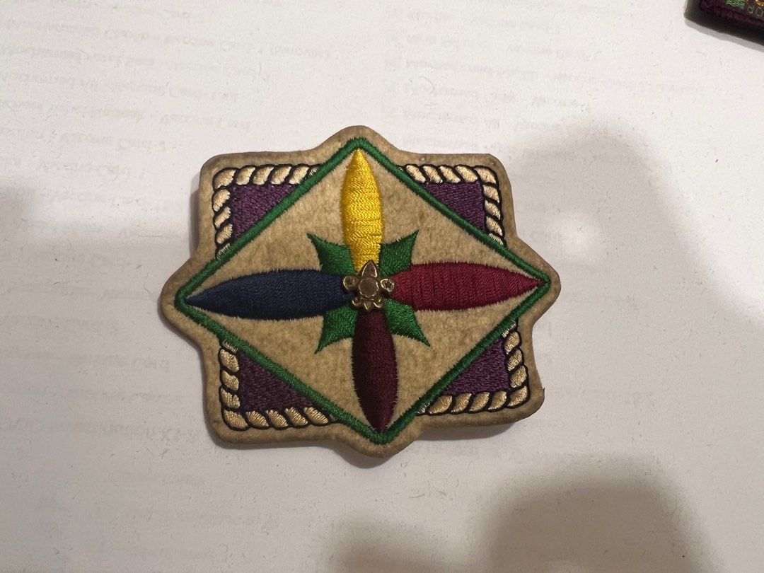 Japan Scout Badge 1, Everything Else on Carousell