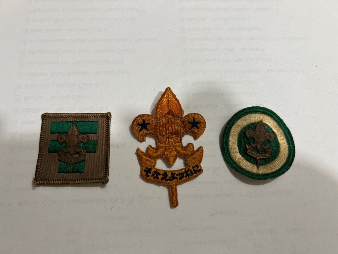 Japan Scout Badge Lot 1, Everything Else on Carousell