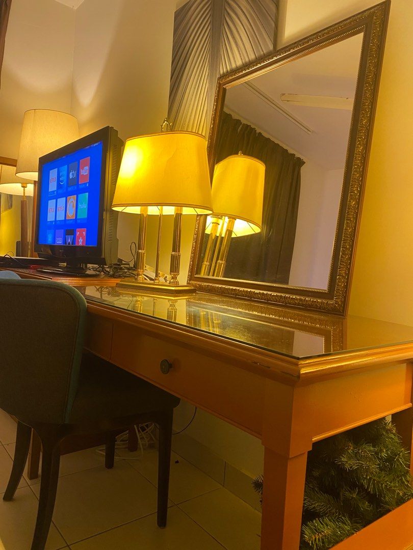 Luxury Hotel Writing Table with Glass Top, Furniture & Home Living ...