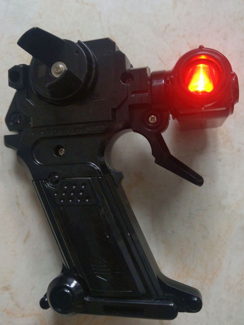 Beyblade Laser Pointer Launcher With Pull Cord, Hobbies & Toys, Toys ...