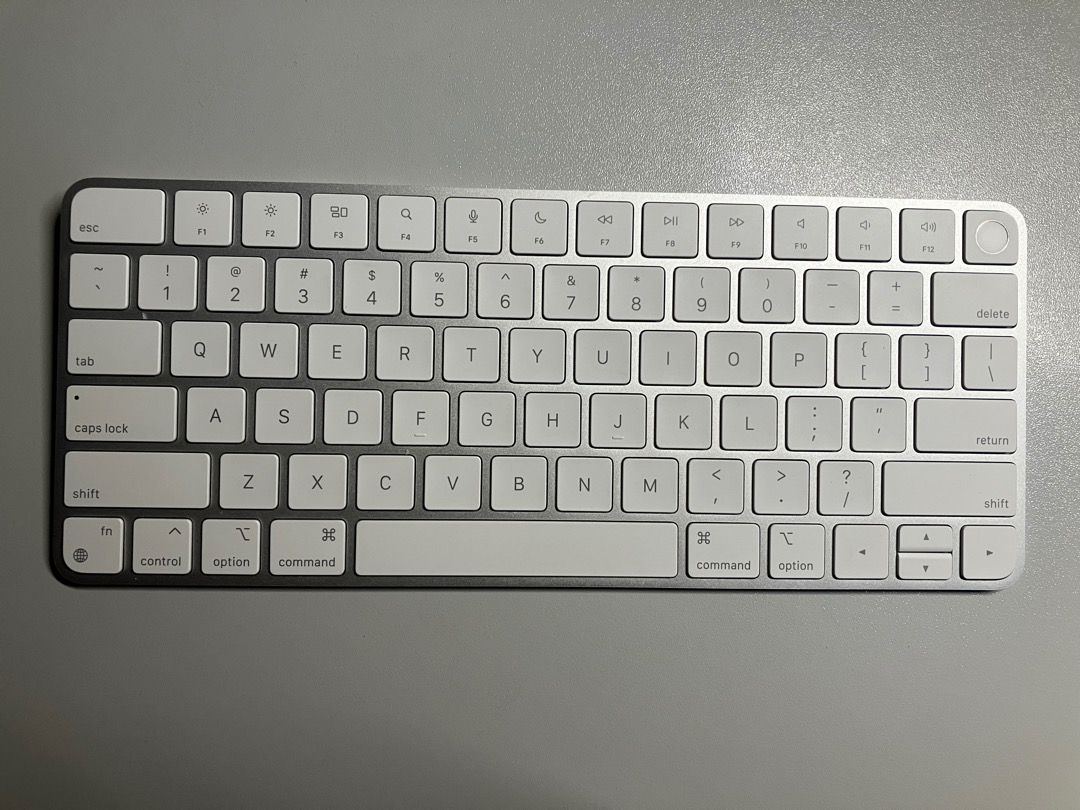 [RUSH] [SALE] Magic Keyboard with Touch ID for Mac, Computers & Tech, Parts & Accessories ...