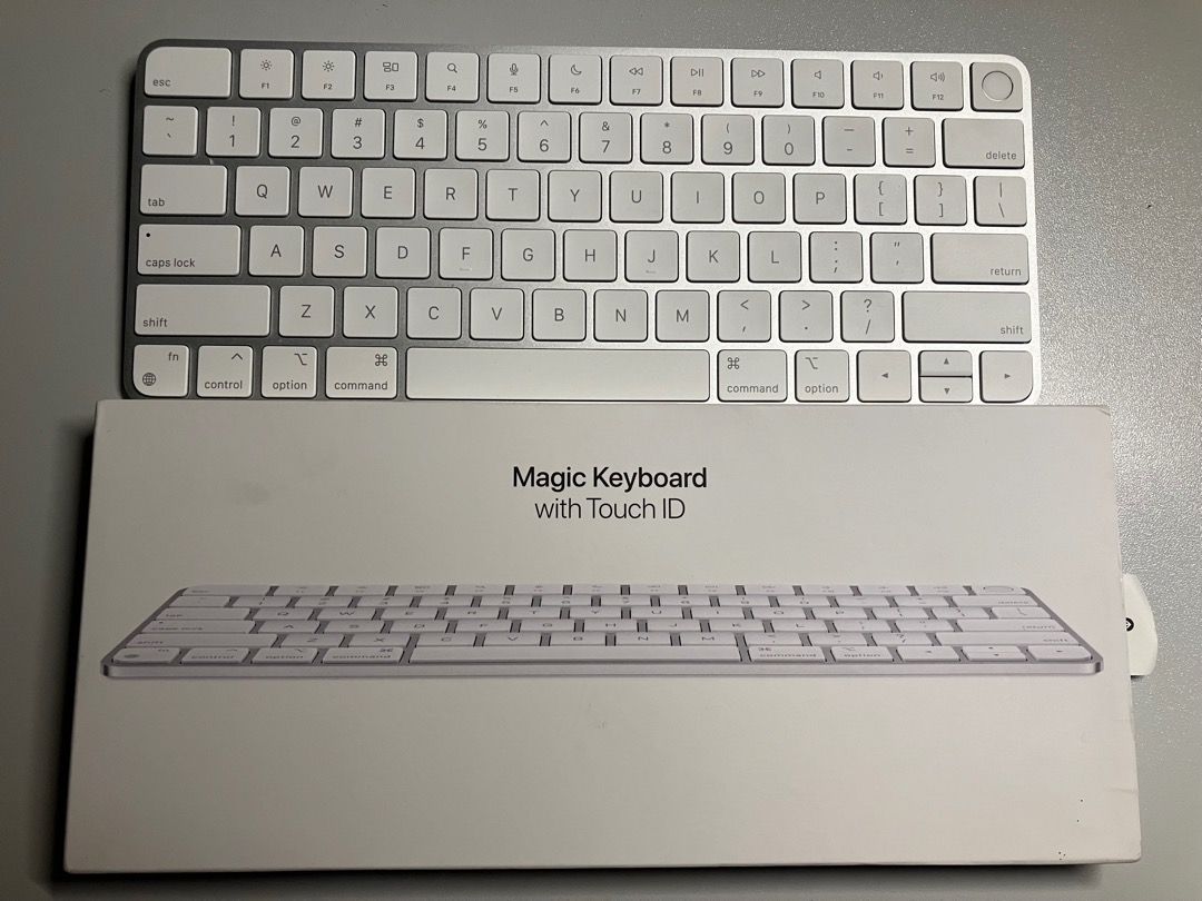 [RUSH] [SALE] Magic Keyboard with Touch ID for Mac, Computers & Tech, Parts & Accessories ...