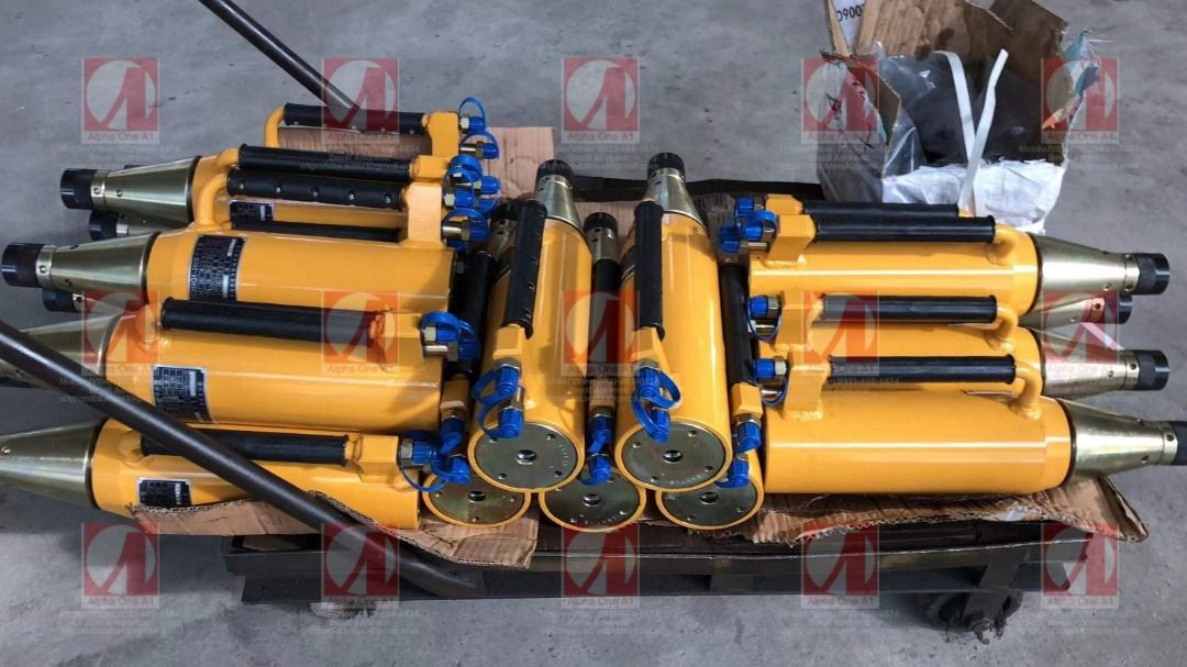 MONO STRESSING JACK FOR SINGLE ANCHORAGE POST TENSIONING MATERIALS ...