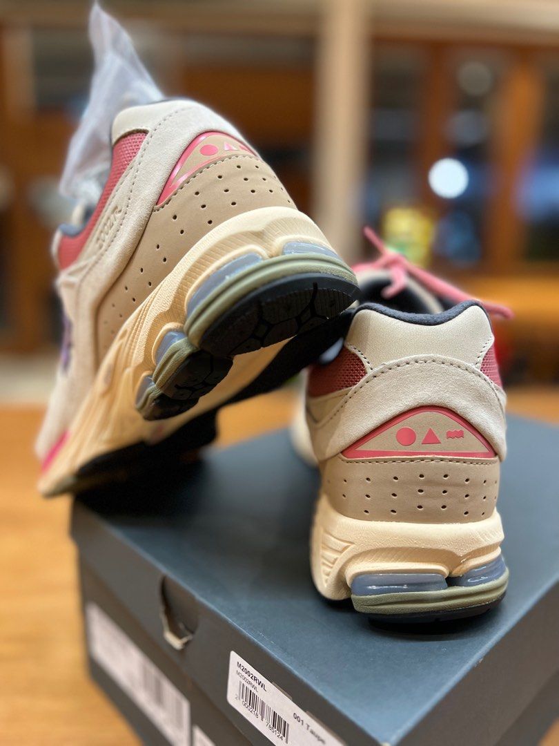 New Balance 2002R beige, Men's Fashion, Footwear, Sneakers on Carousell