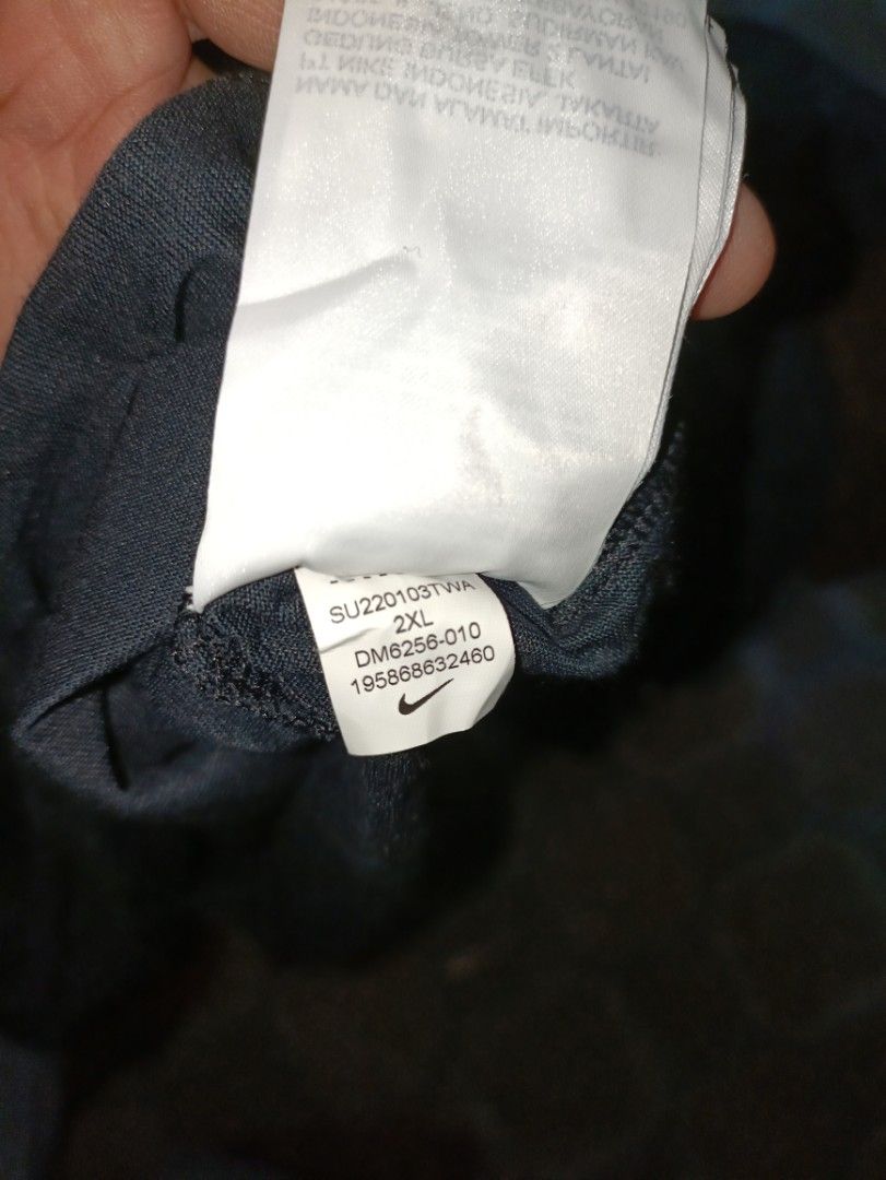 Nike vintage est 1972, Men's Fashion, Tops & Sets, Tshirts & Polo ...