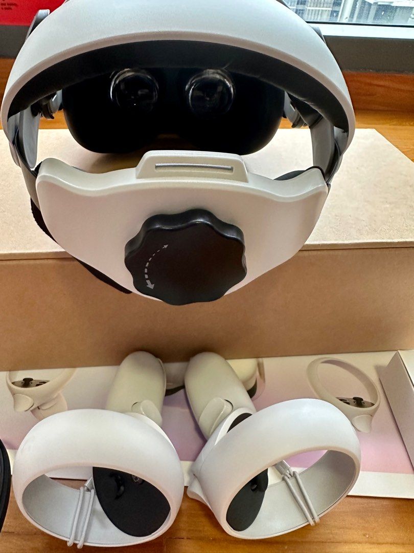 Oculus Meta Quest 2 (128gb)- with additional accessories Occulas VR ...