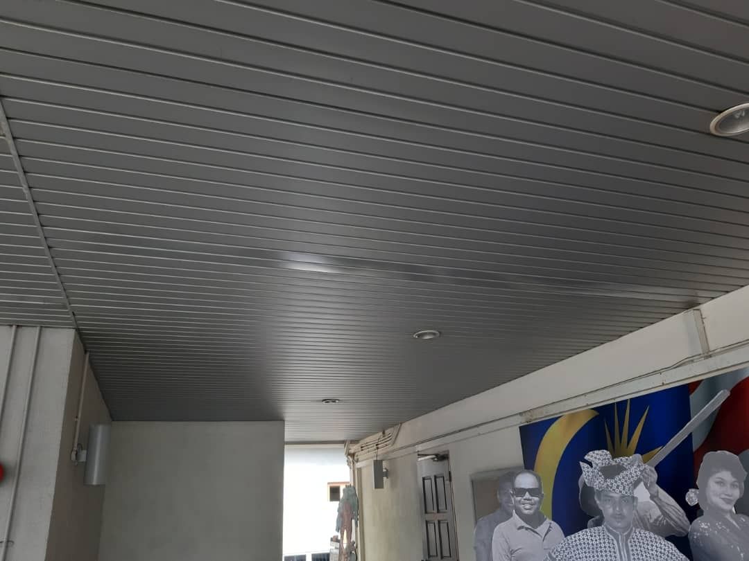 PASANG SILING JENIS ALUMINIUM l aluminium strip ceiling install ...