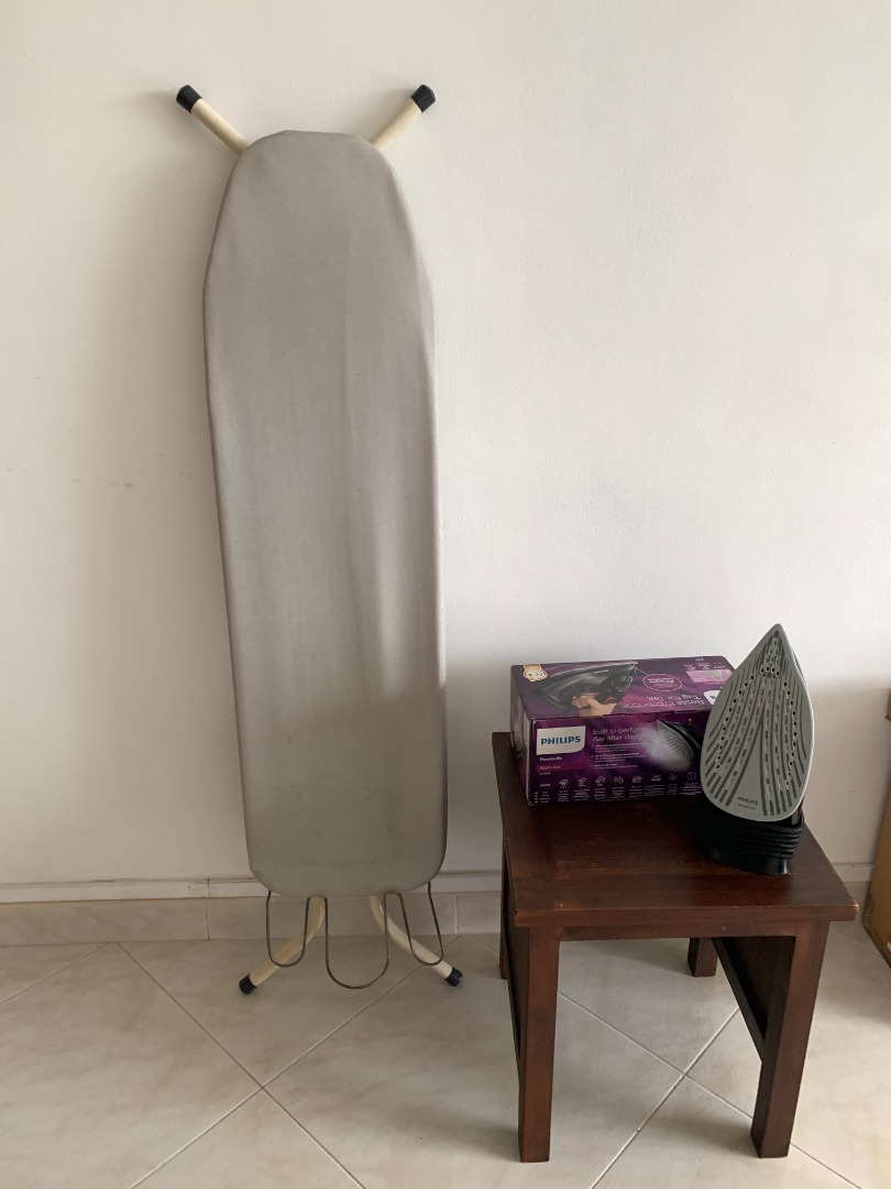 Philips PowerLife Steam Iron 2400W GC2998 with free ironing board, TV ...